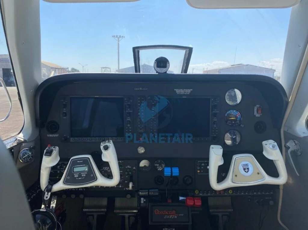 Beechcraft Baron G58 - Ano 2007 - 1.360 Horas Totais - Aviation Store 101