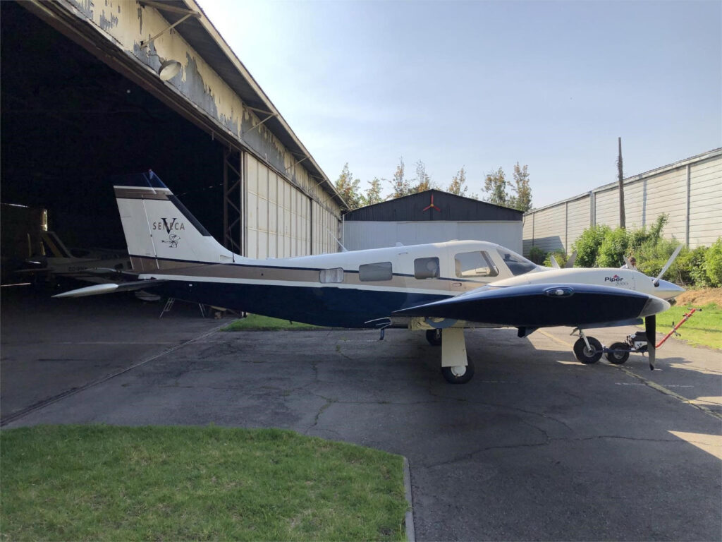 Avião Piper Seneca V PA-34-220T - Ano 2000 - 1.476 H.T.