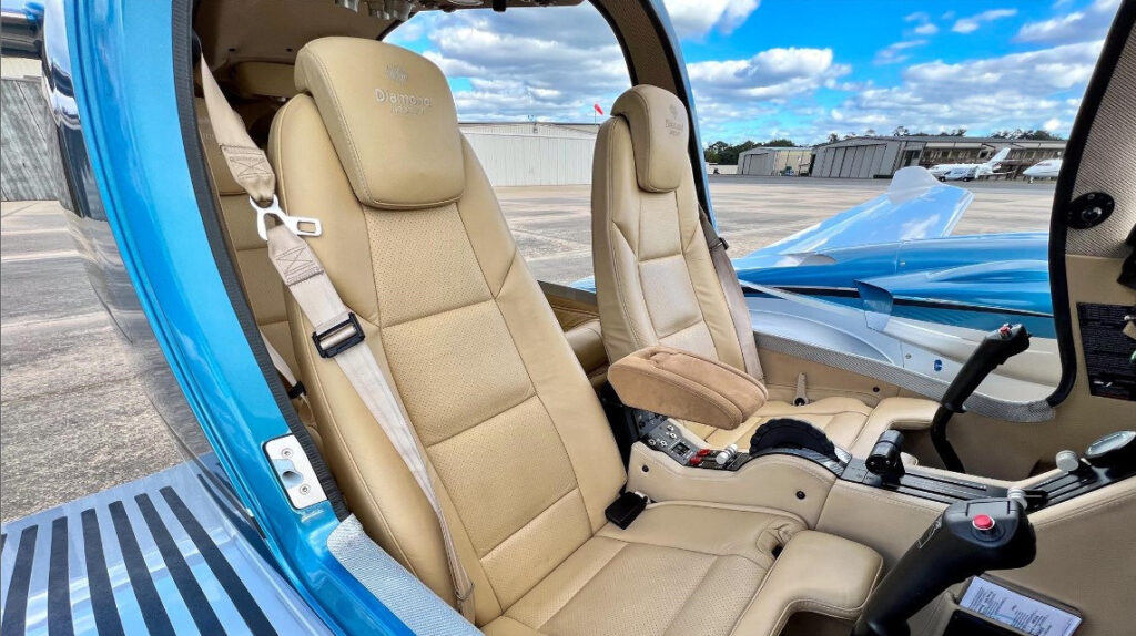 Avião Bimotor Diamond DA62 - Ano 2018 - 820 H.T.