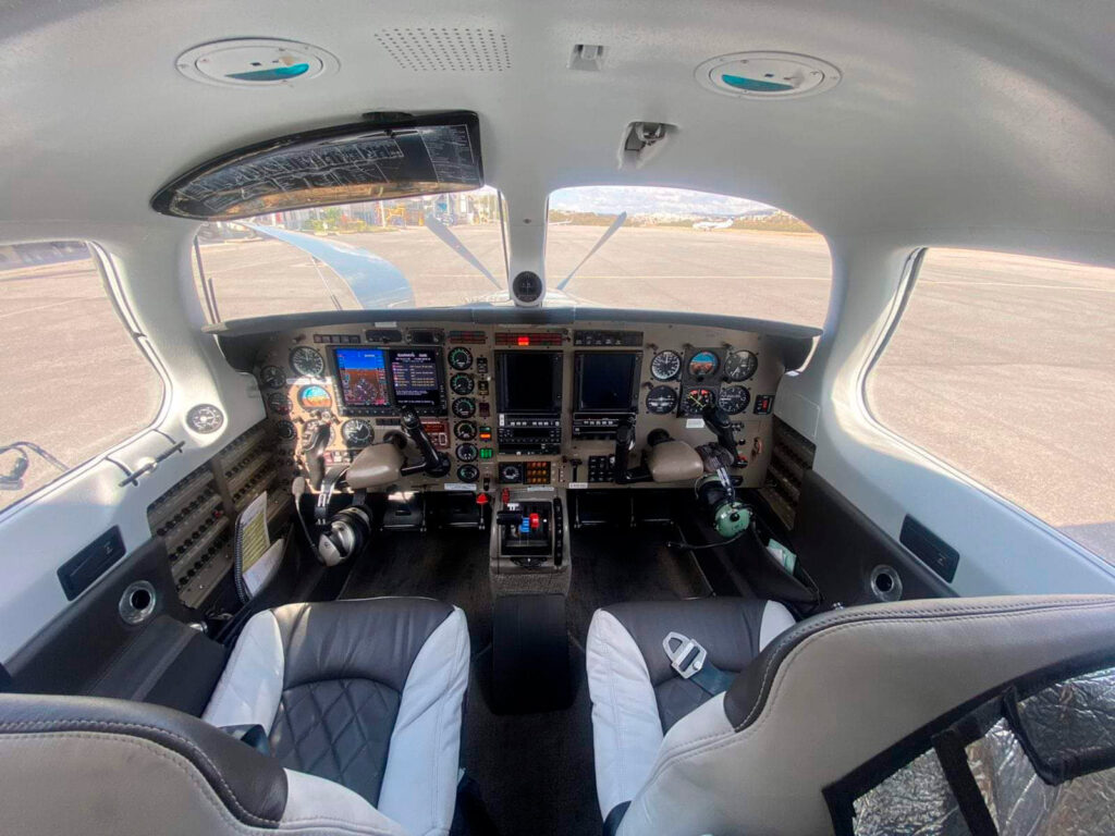 Avião Piper Jetprop DLX – Ano 1990/2002 – 3.969 H.T.