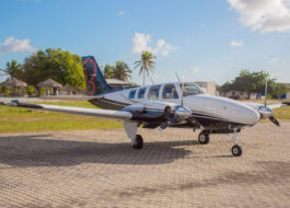 Avião Piper Seneca V PA-34-220T - Ano 2008 - 1.520 H.T. - Aviation ...