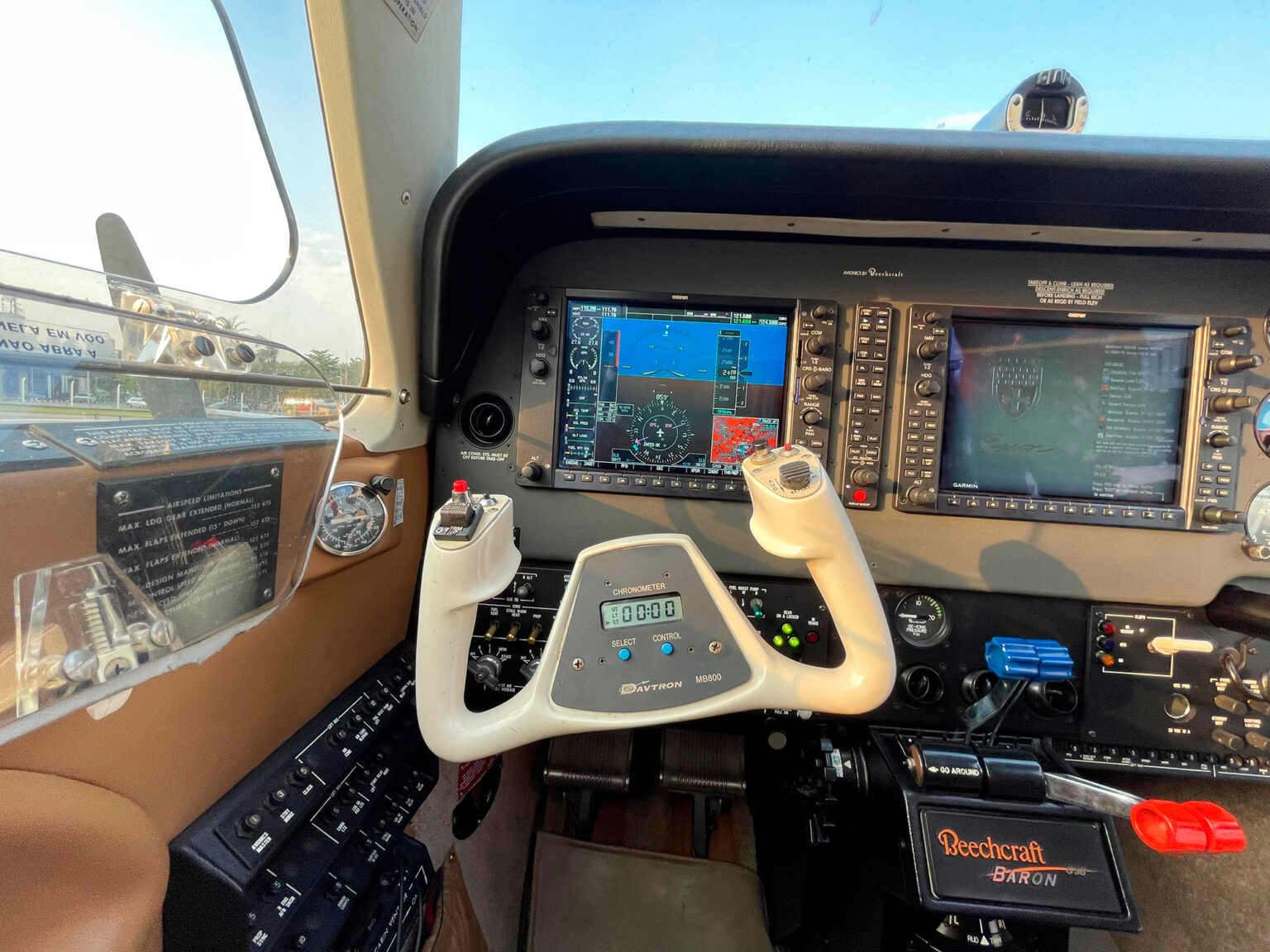 Beechcraft Baron G58 - Ano 2008 - 1.972 H.T. - Aviation Store 101
