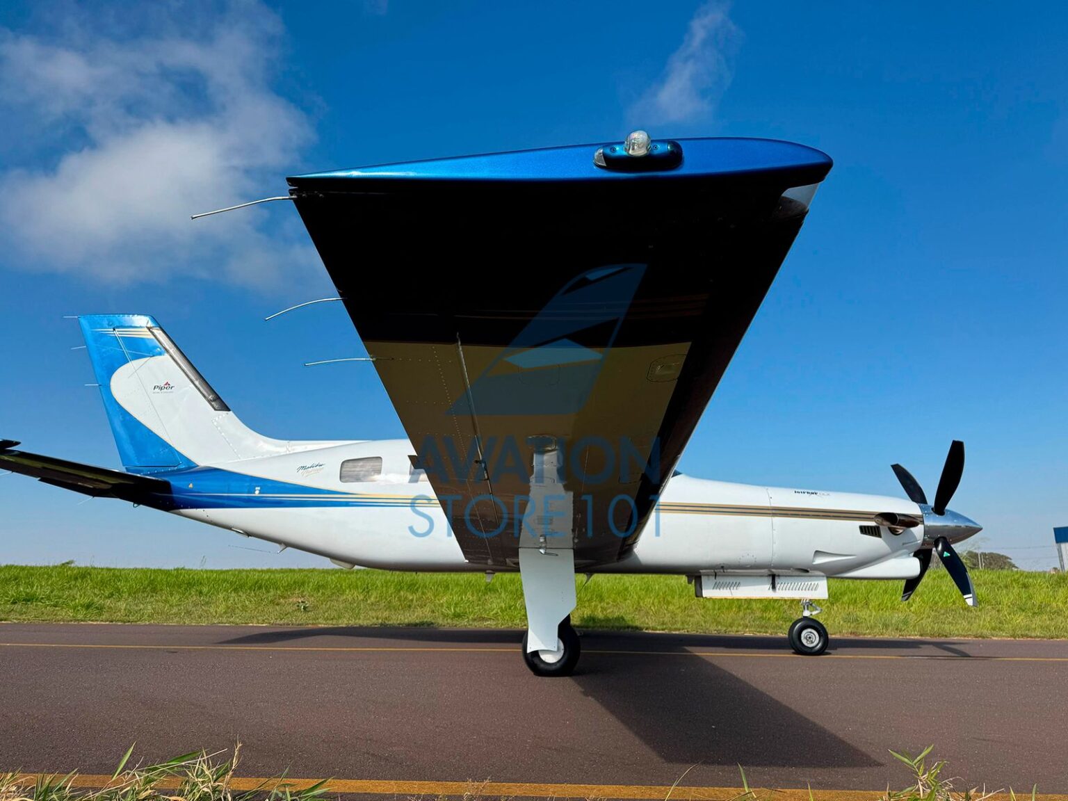 Avião Piper Jetprop DLX – Ano 1999/2015 – 2.950 H.T.
